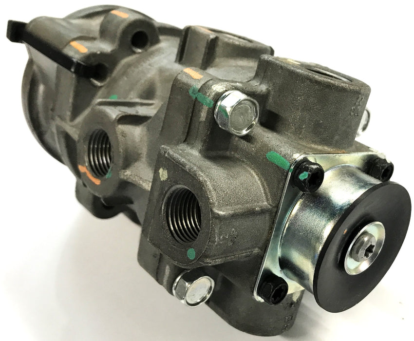 Bendix Foot Brake Valve 101100N NOS — governmenttransitsurplus.com