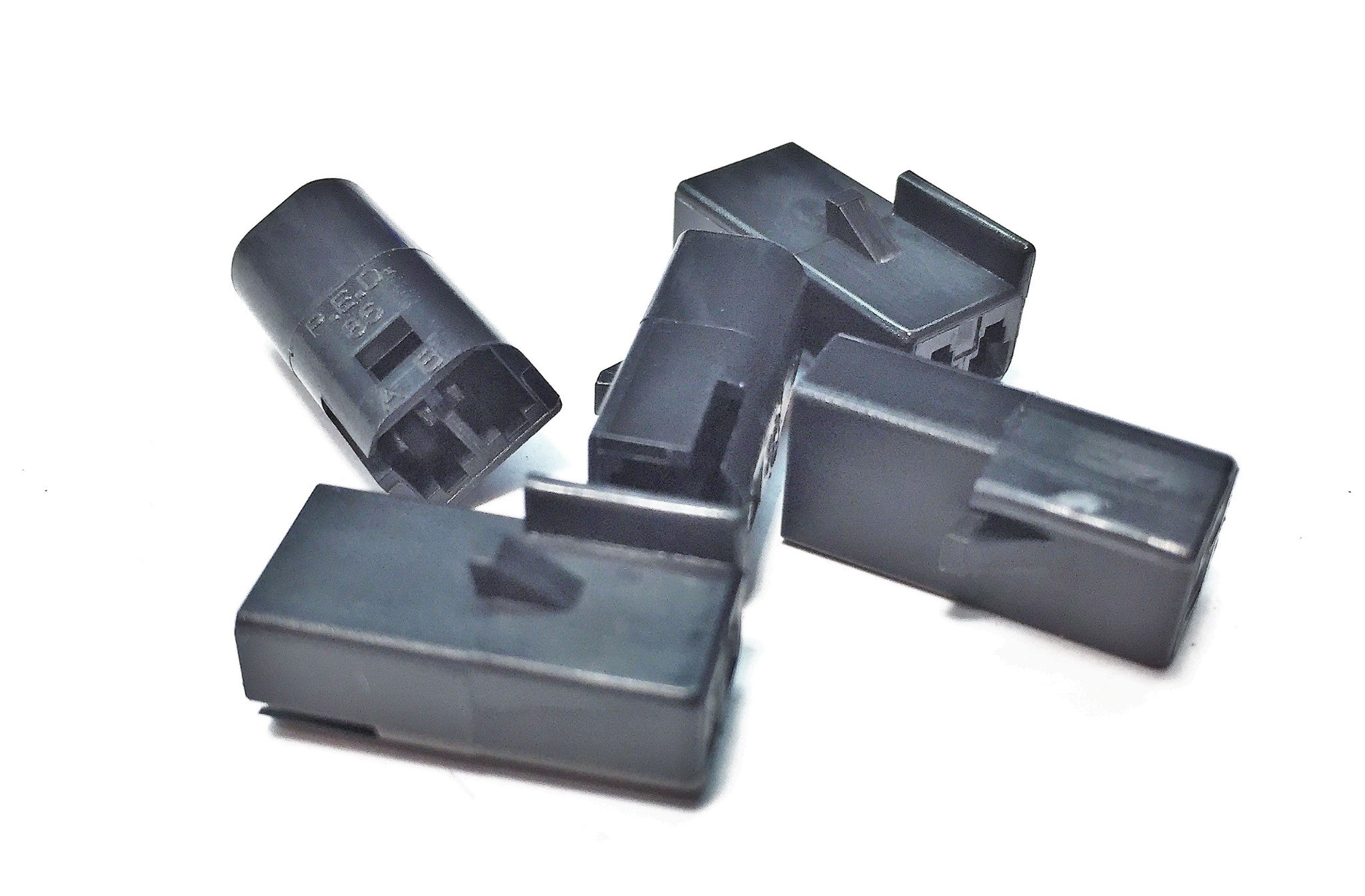 International/Navistar Two Way Connector Body 1661259C1 [Lot of 5] NOS ...