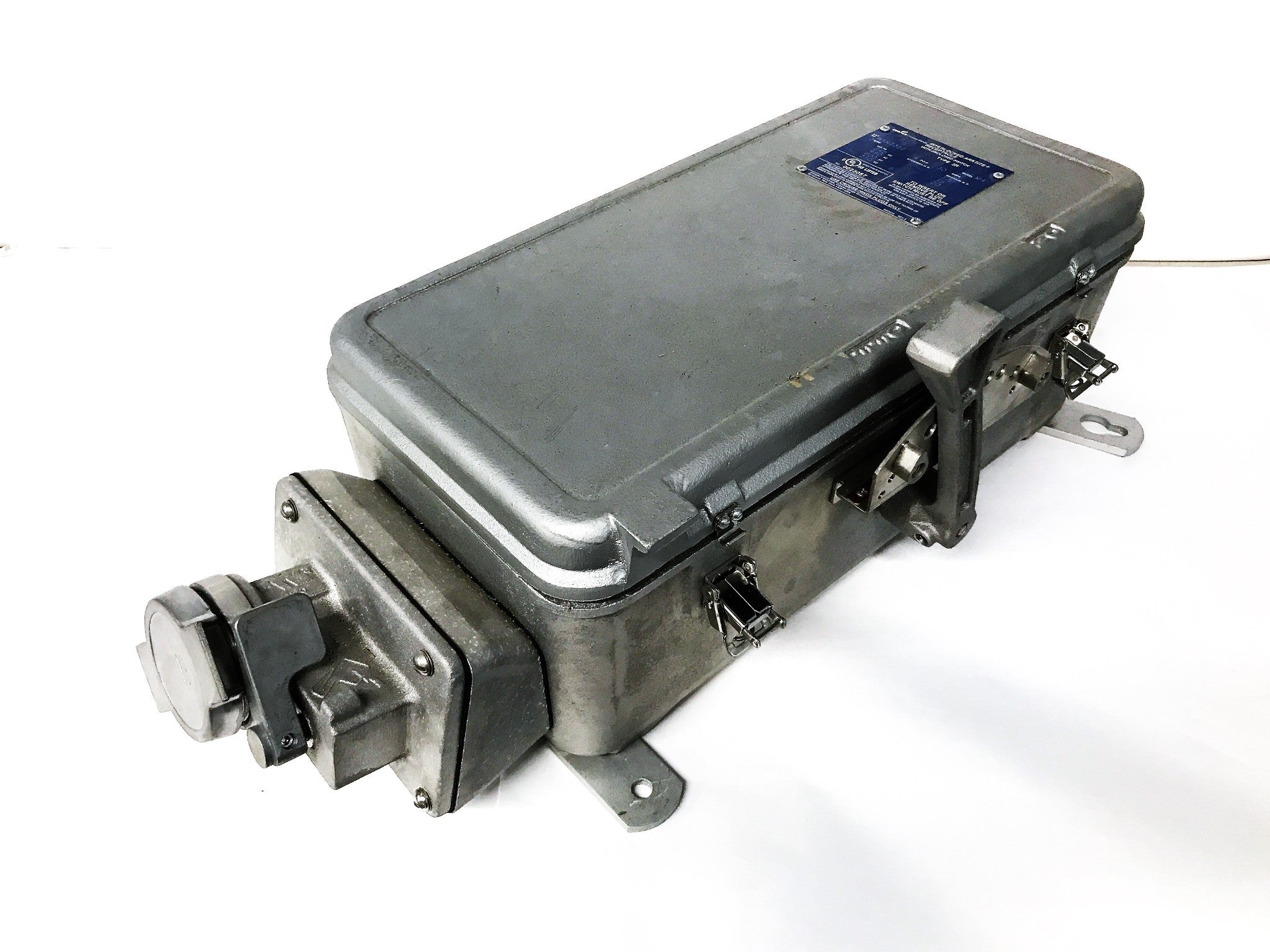 Cooper Crouse-Hinds Interlock Arktite Receptacle with Safety Switch WS ...