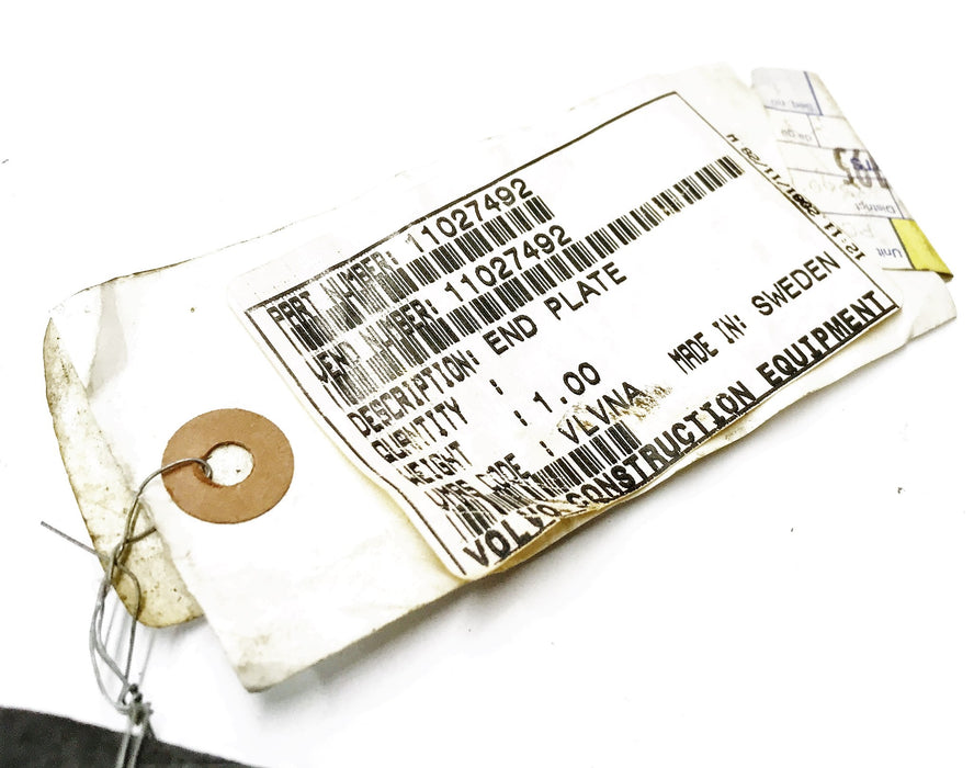 Volvo OEM Foot Step End Plate 11027492 NOS — governmenttransitsurplus.com